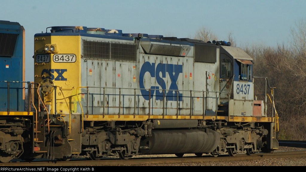 CSX 8437